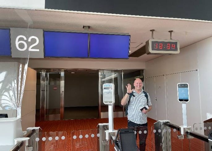 boarding gate counter