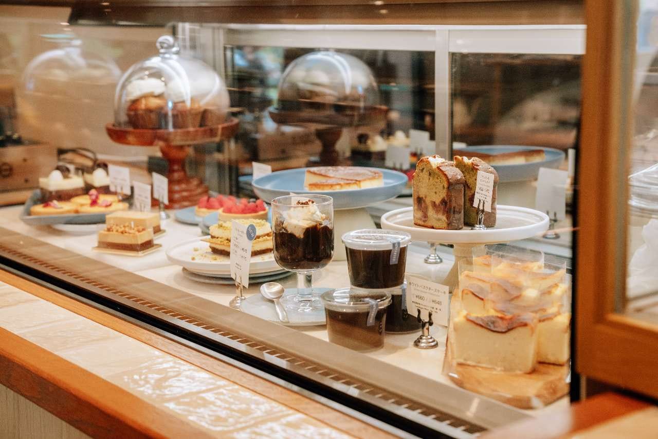 BLUE SIX COFFEE(ブルーシックスコーヒー)（信濃町/カフェ） - 楽天ぐるなび