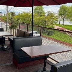 MILAN RIVERSIDE TERRACE(ミランリバーサイドテラス)（新潟市中央区/カフェ） - 楽天ぐるなび