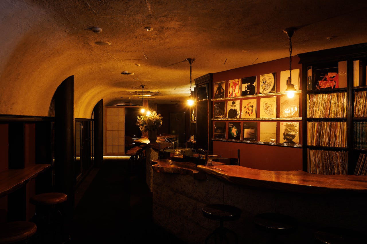 BAROOM - 音楽とお酒を愉しむバー