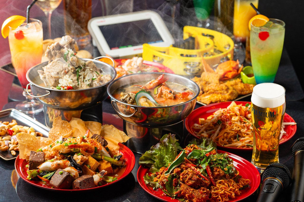 THAI FOOD ＆ KARAOKE MARAKO（マラコー） - カラオケ付きタイ料理店