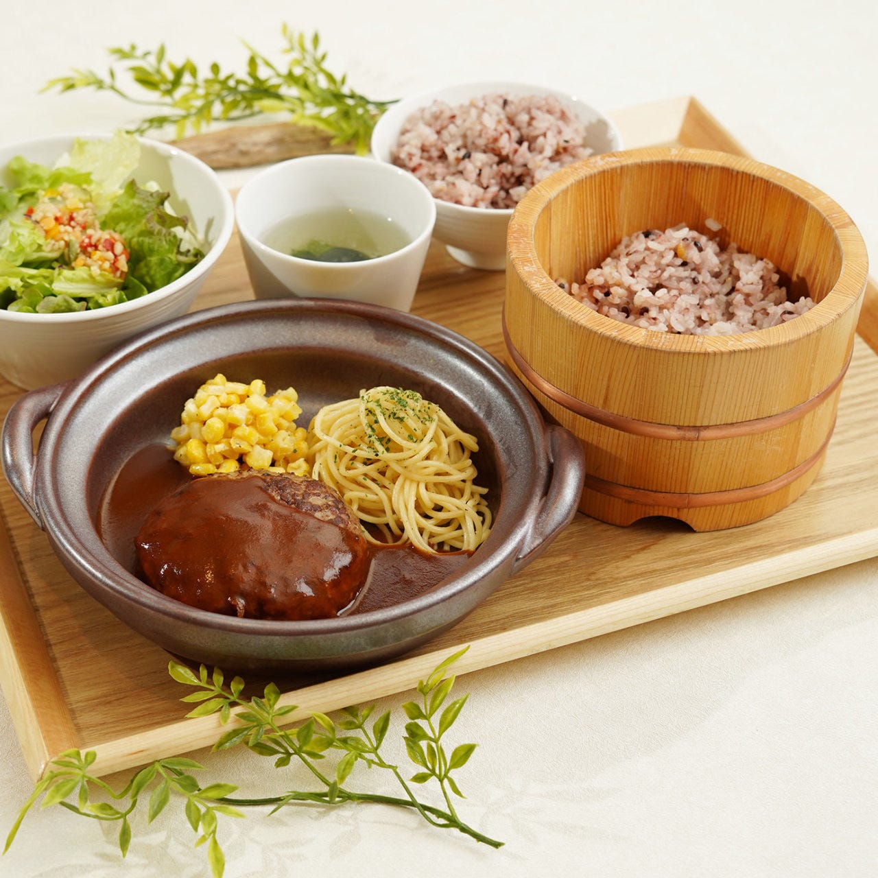 ハンバーグ2910 KITTE博多店（博多/ハンバーグ） - 楽天ぐるなび