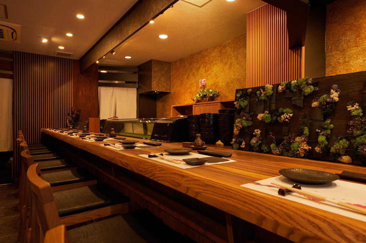 SAKANA CUISINE RYO(サカナキュイジーヌリョウ)（小田原・南足柄/居酒屋） - 楽天ぐるなび