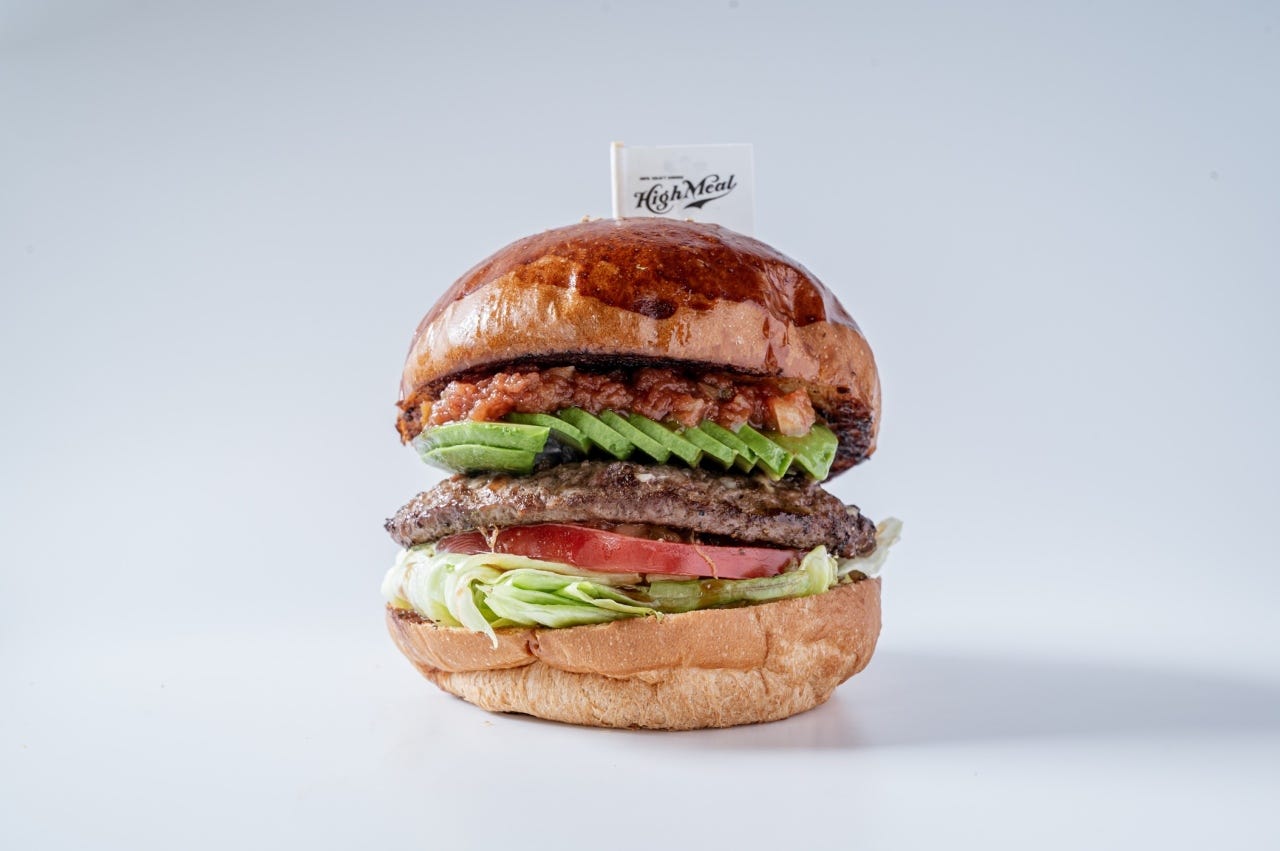 HIGHMEAL 磐田店 Scrum with BlueRevs メニュー：ハンバーガー - 楽天ぐるなび