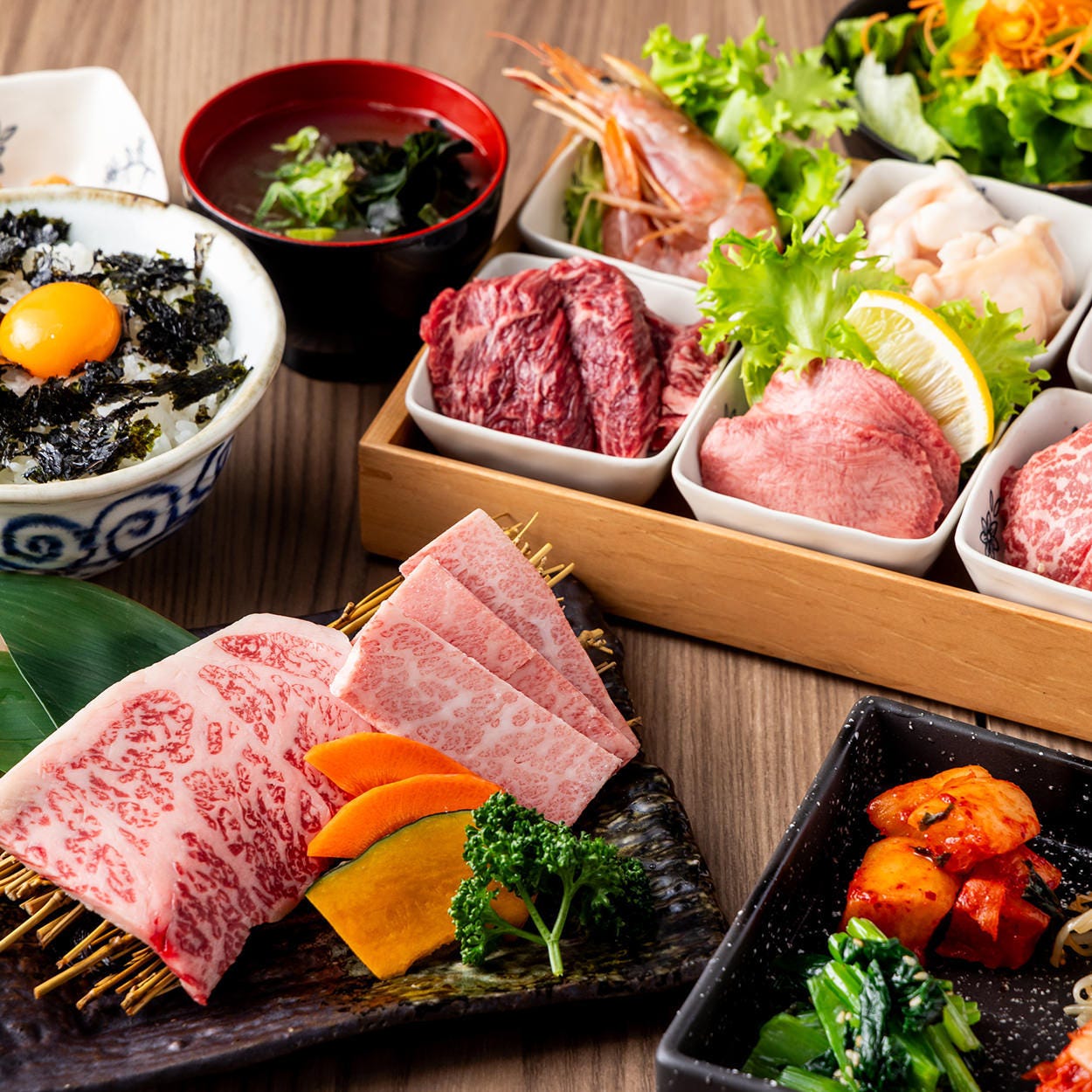 YAMAGATAGYUUYAKINIKU MIHTOTAISYOUTOYOSU (Odaiba|Yakiniku) map and ...